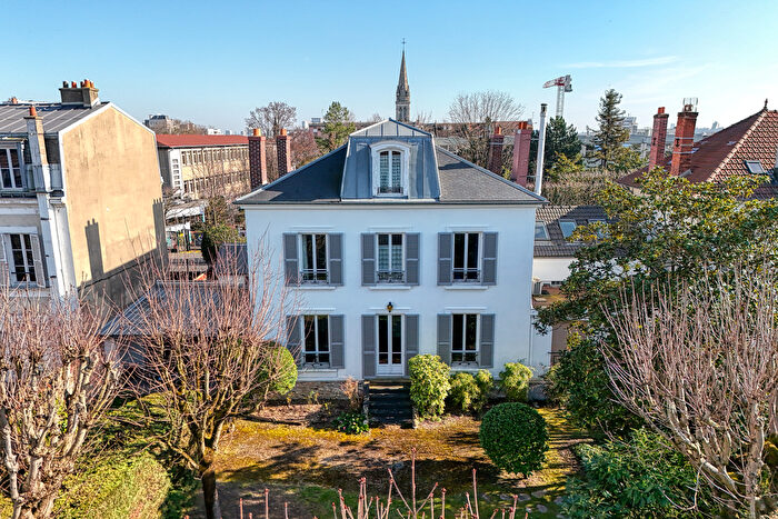 Maison à vendre - Argenteuil, Centre-ville - 8 pièces - 6 chambres