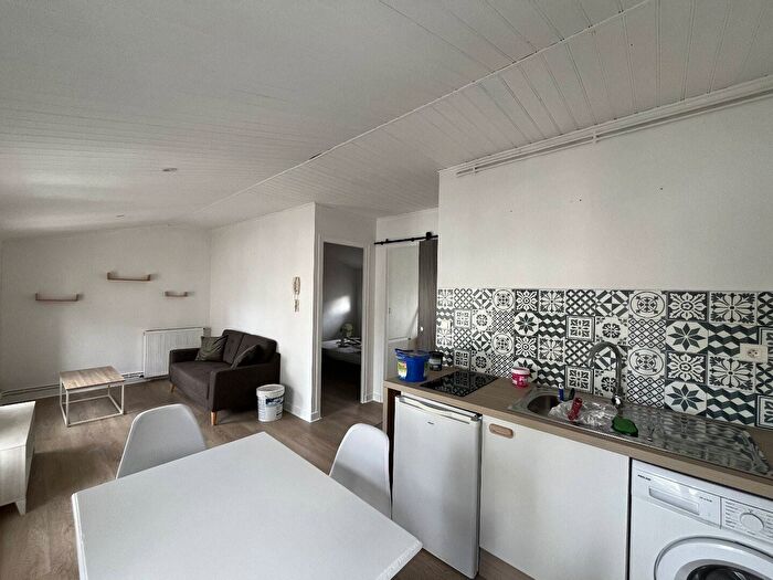 Appartement à louer - Hôtel de Ville, Cognac - 2 pièces - 1 chambre