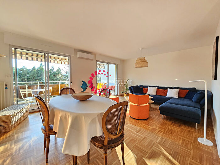 Appartement à vendre - Sainte-Foy-lès-Lyon, Provinces, Chavril - 4 pièces - 3 chambres