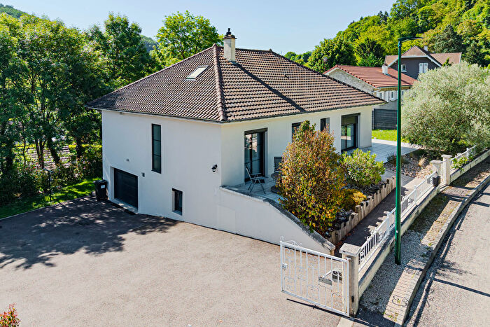 Maison 6 pièces à vendre à Maubec