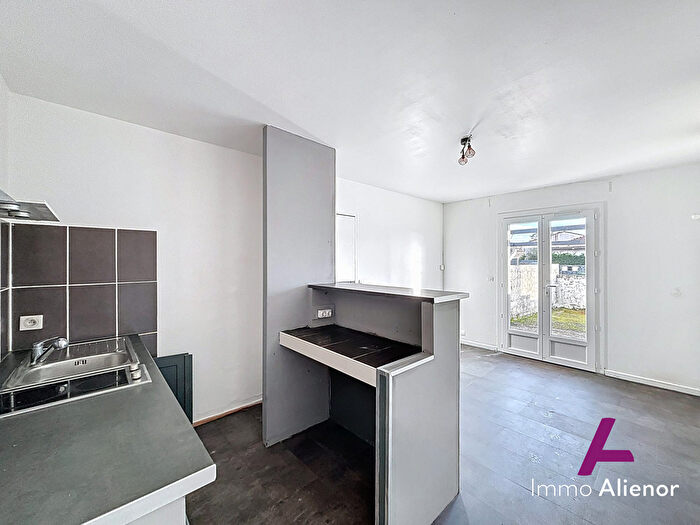 Maison à vendre - Mérignac - 2 pièces - 1 chambre