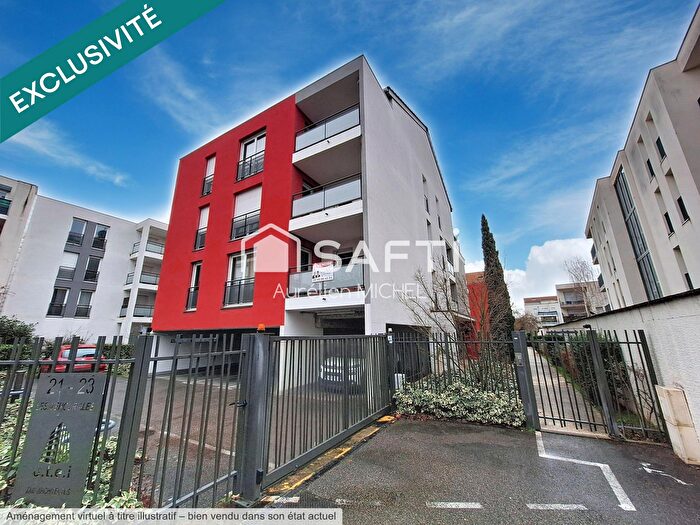 Appartement à vendre - Meyzieu, Centre-ville - 2 pièces - 1 chambre