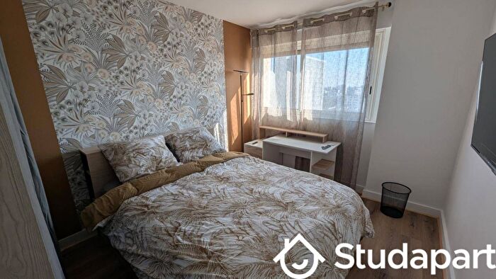 Appartement à louer - Anne Franck, Sarcelles - 1 pièce - 2 chambres