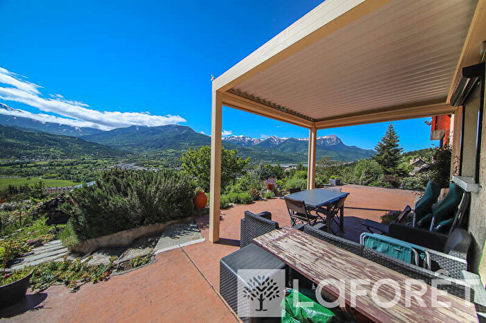 Maison 6 pièces à vendre à Embrun