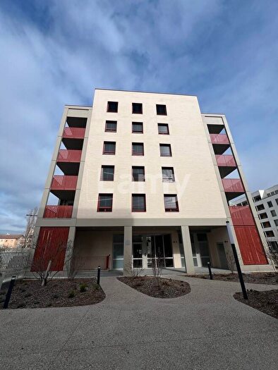 Appartement à louer - Saint-Fons - 2 pièces - 1 chambre