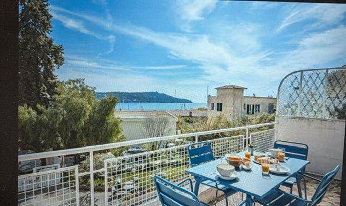 Appartement 2 pièces à louer à Villefranche-sur-Mer