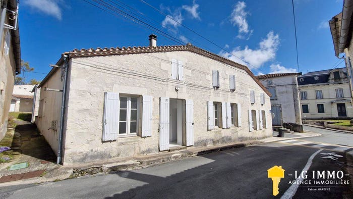 Maison 4 pièces à Mortagne-sur-Gironde, à louer