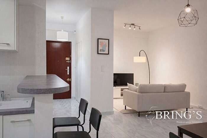 Appartement à louer - Nice - 2 pièces - 1 chambre