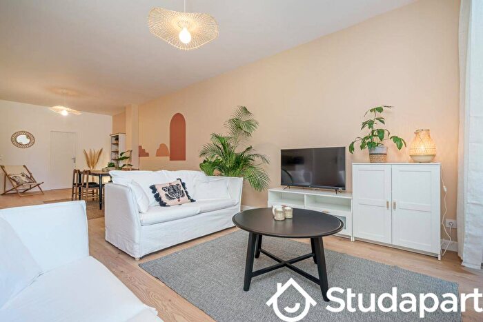 Appartement à louer - Marseille ème arrondissement - 1 pièce - 1 chambre