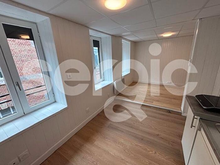Appartement à louer - Amiens, Saint-Leu, Notre Dame - 1 pièce