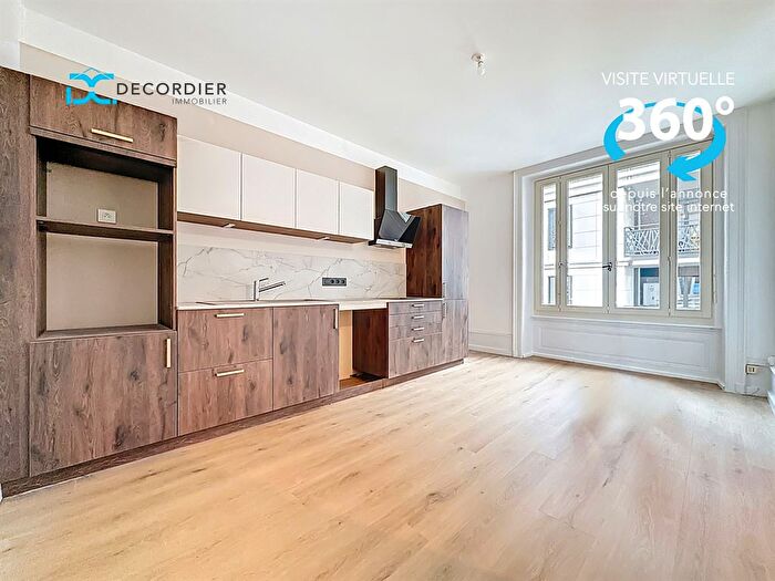 Évian-les-Bains - Appartement 4 pièces à vendre