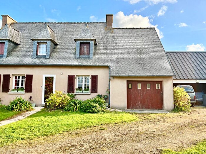 Maison à vendre - Plouescat - 7 pièces - 4 chambres