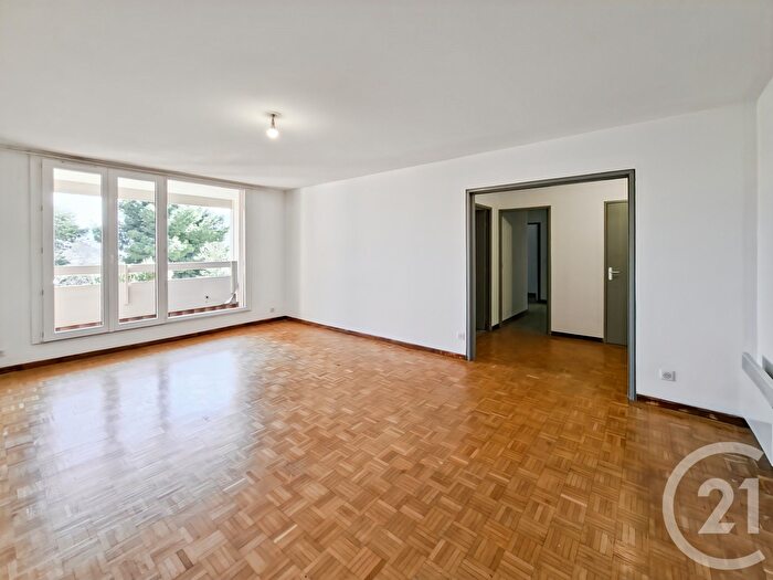 Appartement à vendre - Marseille e , Saint-Marcel - 4 pièces - 3 chambres