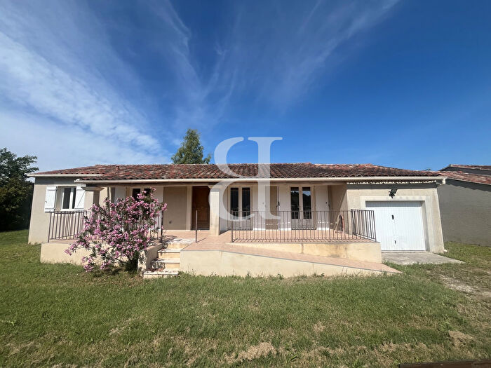 Loriol-du-Comtat : Maison 4 pièces à vendre