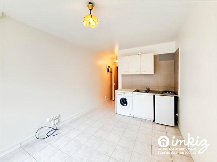 Appartement à vendre - Marseille er , Saint-Charles - 1 pièce