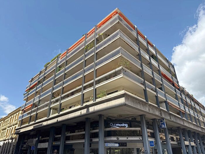 Appartement à vendre - Nice, Carré dor - 1 pièce