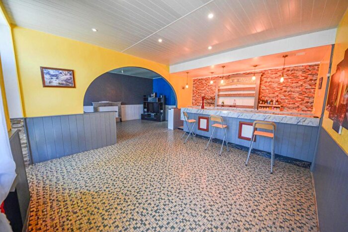 Plounérin : Maison 7 pièces à vendre