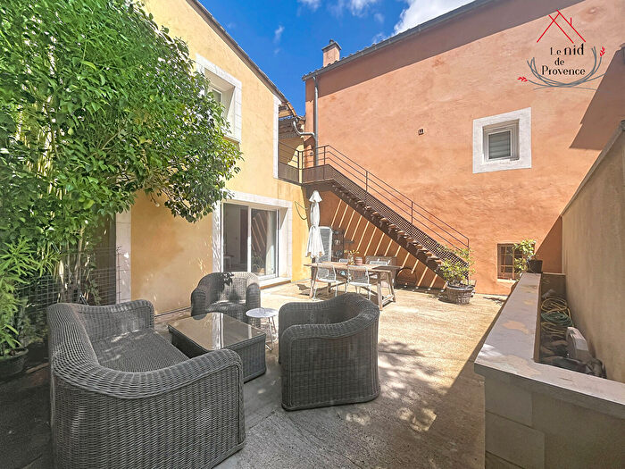 Maison 3 pièces à Châteauneuf-de-Gadagne, à vendre