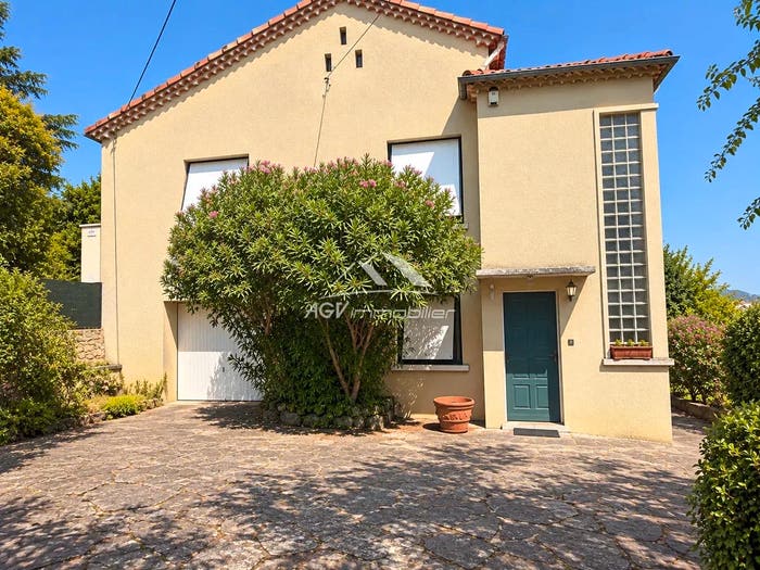 postalCode : Maison 7 pièces à vendre