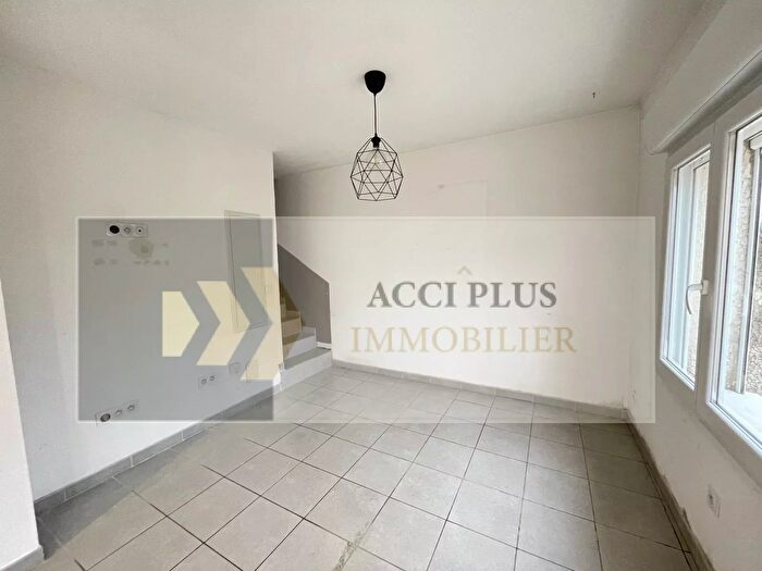 Maison à vendre - Le Cailar - 5 pièces - 3 chambres