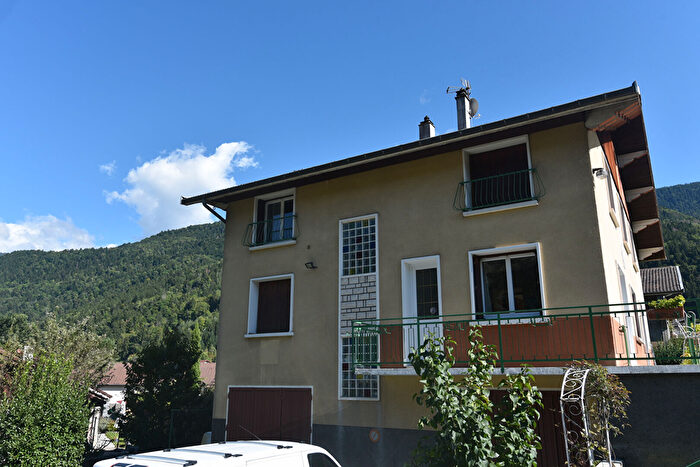 Appartement à louer - Saint-Pierre-dAllevard - 2 pièces - 1 chambre