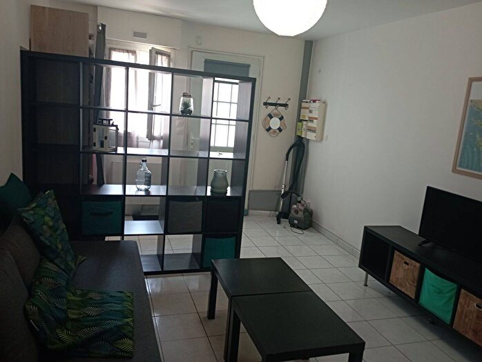 Les Minimes-Tasdon, La Rochelle : Appartement 1 pièce à louer