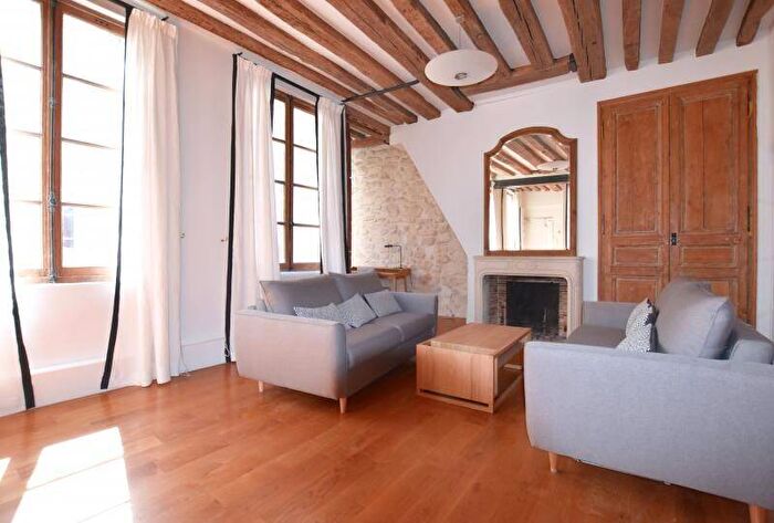 Appartement à louer - Monnaie, Paris ème arrondissement - 2 pièces - 1 chambre