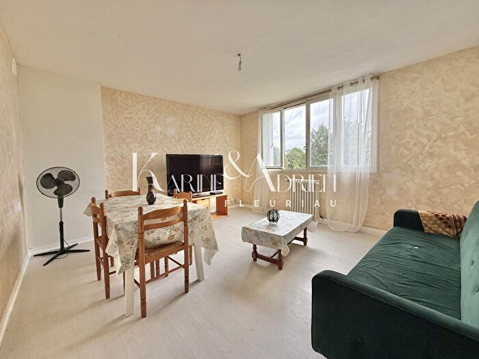 Appartement 5 pièces à Fontenay-le-Comte, Commerce, Marchoux, à vendre