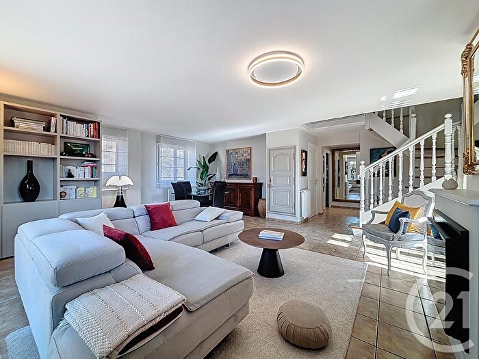 Appartement à vendre - Vals-près-le-Puy - 4 pièces - 3 chambres