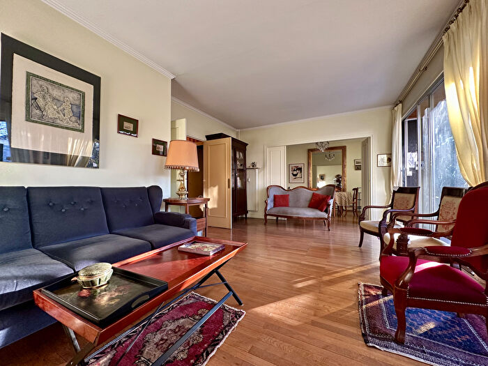 Appartement à vendre - Clermont-Ferrand, Vallières, Sallins, Poncillon - 5 pièces - 4 chambres