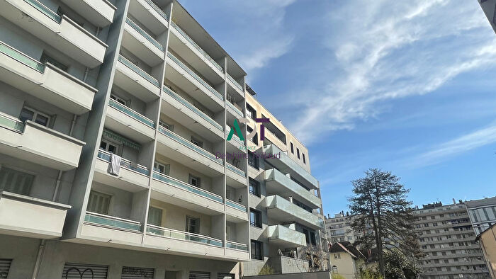 Appartement à vendre - Grenoble, Eaux-Claires, Mistral - 4 pièces - 3 chambres