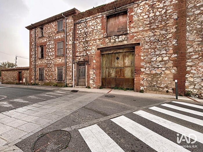 Maison à vendre - Saint-Hippolyte - 6 pièces - 5 chambres