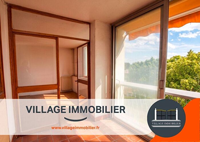 Appartement 3 pièces à vendre - Bron, Aviation