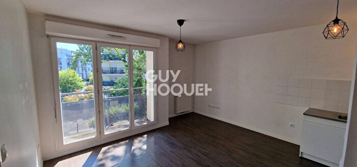 Centre Ville, Athis-Mons : Appartement 2 pièces à louer