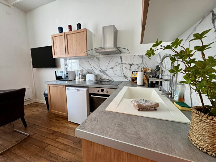 Appartement à louer - Saumur, Nantilly - 2 pièces - 1 chambre