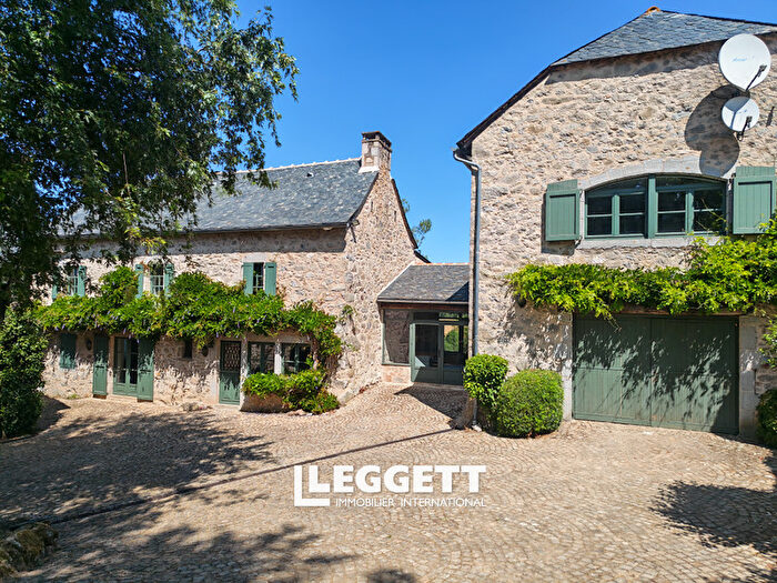 Lescure-Jaoul : Maison 16 pièces à vendre