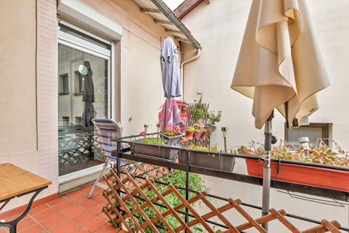 Maisons à vendre et appartements à louer - 1