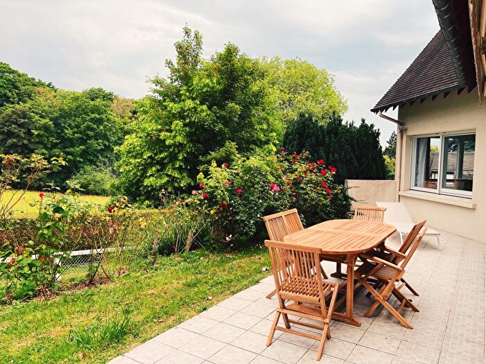 Maison 7 pièces à louer à Villers-sur-Mer