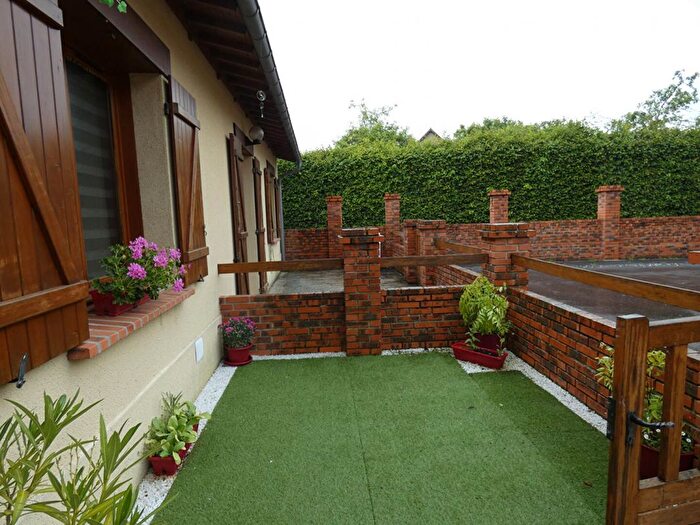 Maison à vendre - Saint-Pierre-sur-Dives - 8 pièces - 6 chambres