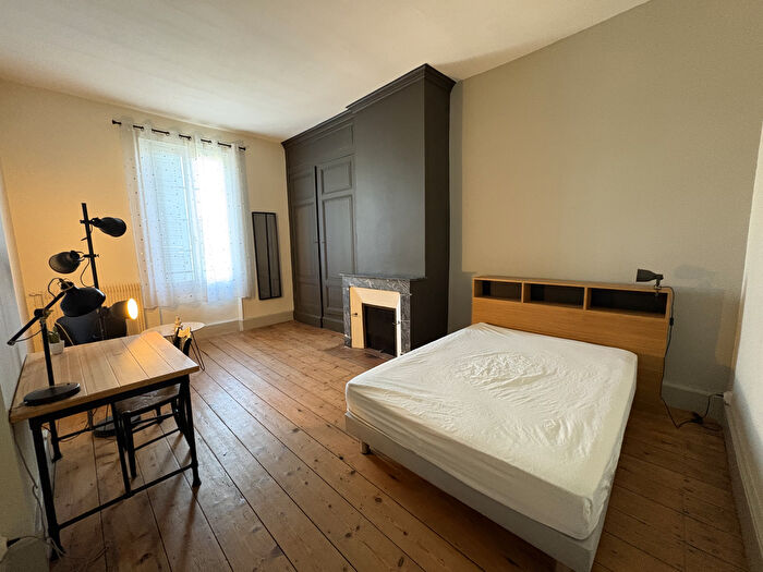 Agen, Scaliger : Maison 1 pièce à louer