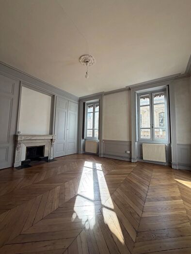 Appartement à louer - Lyon e , Cordeliers Bellecour - 2 pièces - 1 chambre