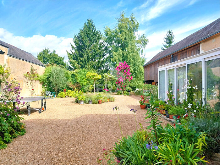 Maison à vendre - Channay-sur-Lathan - 5 pièces - 3 chambres