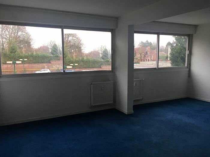 Appartement à louer - Saint Saulve, Saint-Saulve - 1 pièce - 1 chambre