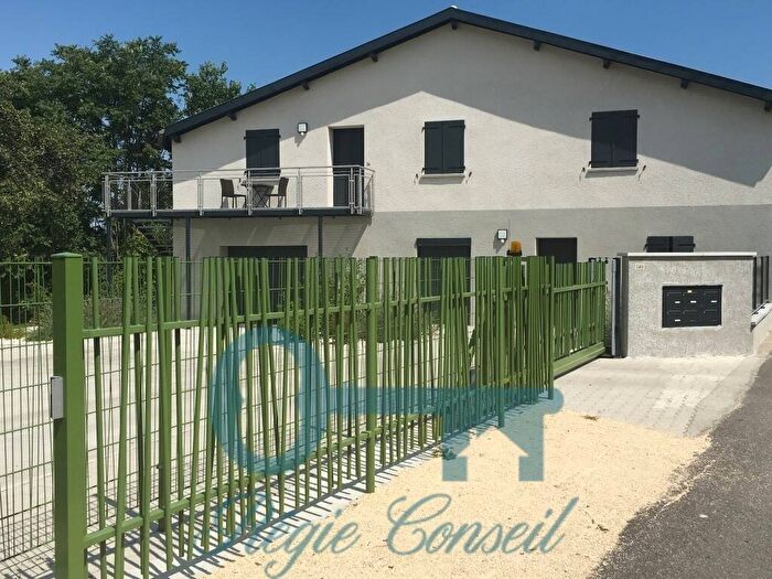 Appartement à louer - Chonas-lAmballan - 4 pièces - 3 chambres