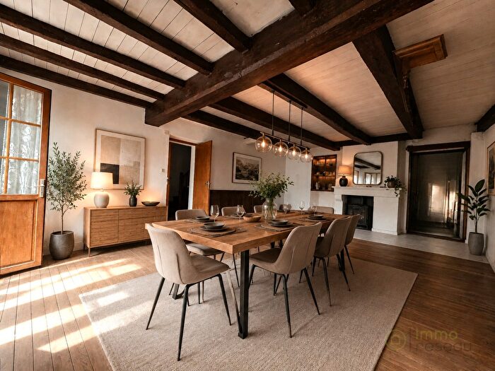 Maison 5 pièces à vendre à Ruelle-sur-Touvre