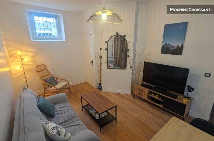 Appartement à louer - Notre Dame, Versailles - 2 pièces - 1 chambre