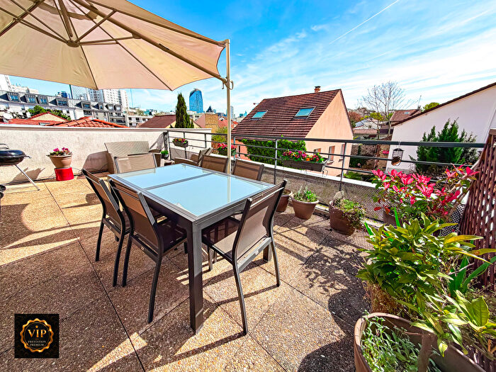Appartement 5 pièces à Nanterre, Plateau, à vendre