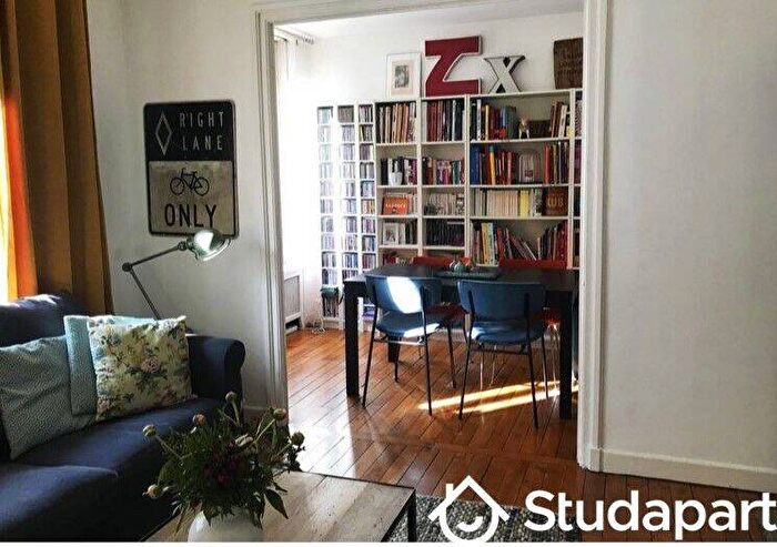 Appartement à louer - Barbâtre-Saint Remy-Verrerie, Reims - 3 pièces - 2 chambres