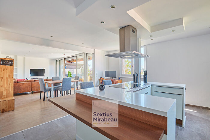 Appartement à vendre - Aix-en-Provence, Jas de Bouffan - 5 pièces - 4 chambres