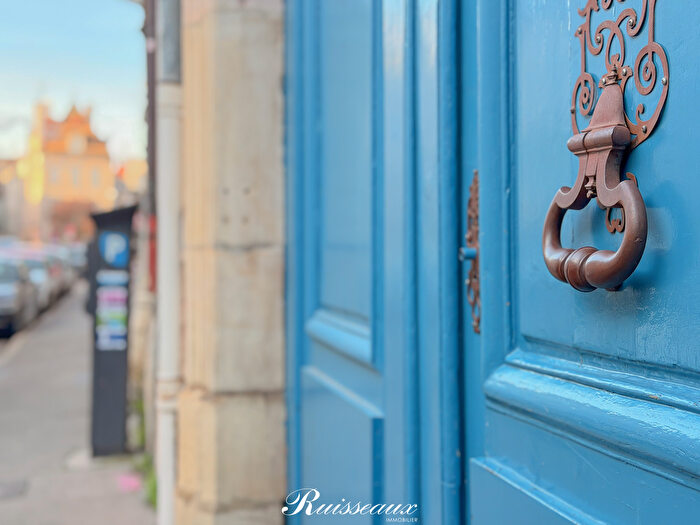 Appartement à vendre - Dijon, Centre-ville - 2 pièces - 1 chambre